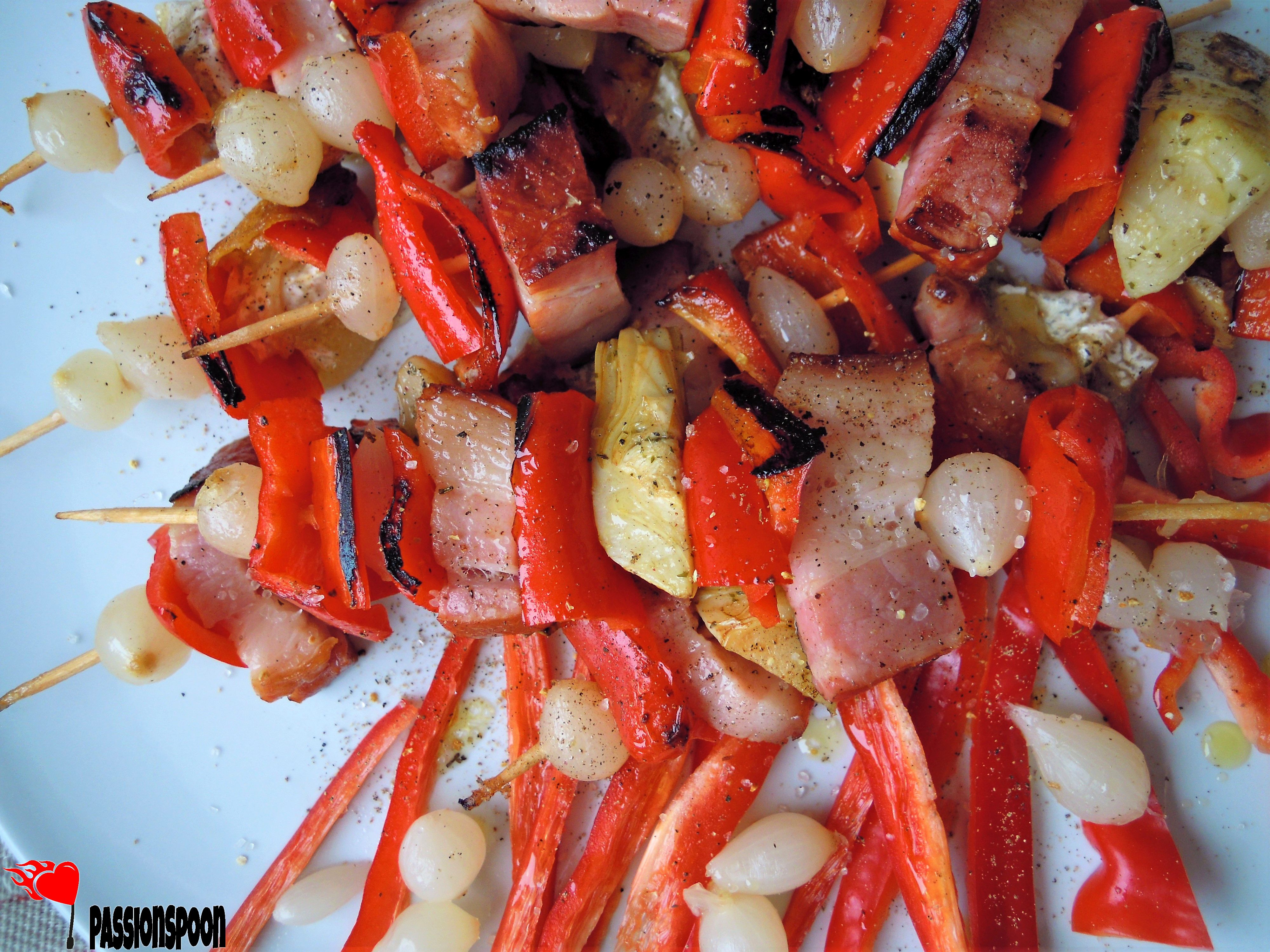 Bacon red pepper skewers; a summer grilling idea - PassionSpoon recipes