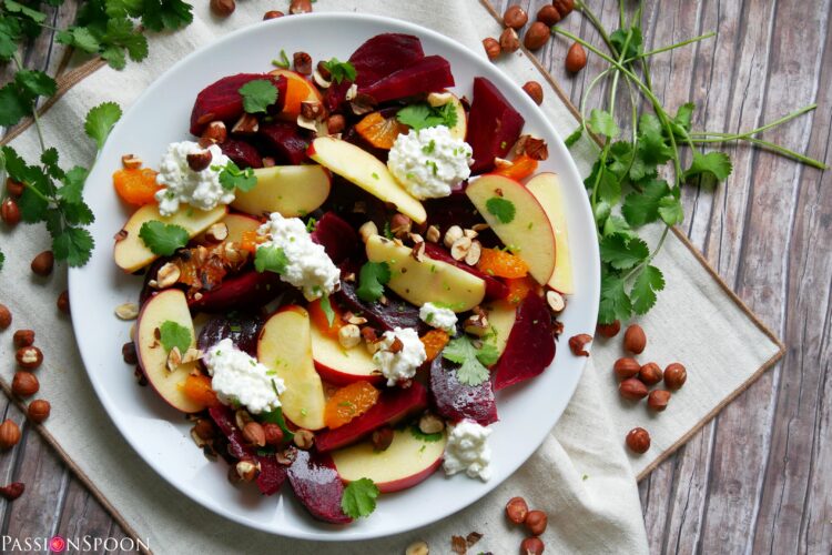 Beetroot apple salad - PassionSpoon